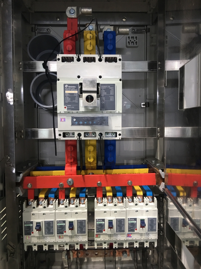 Tủ phân phối điện hạ thế 600A